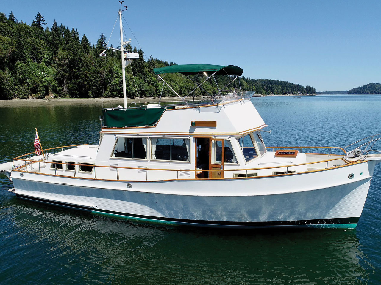 HOMEPORT - Waterline Boats